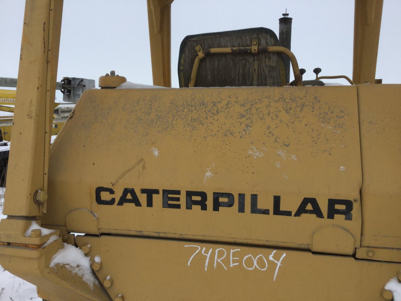 CAT 955L Fuel Tank for Sale