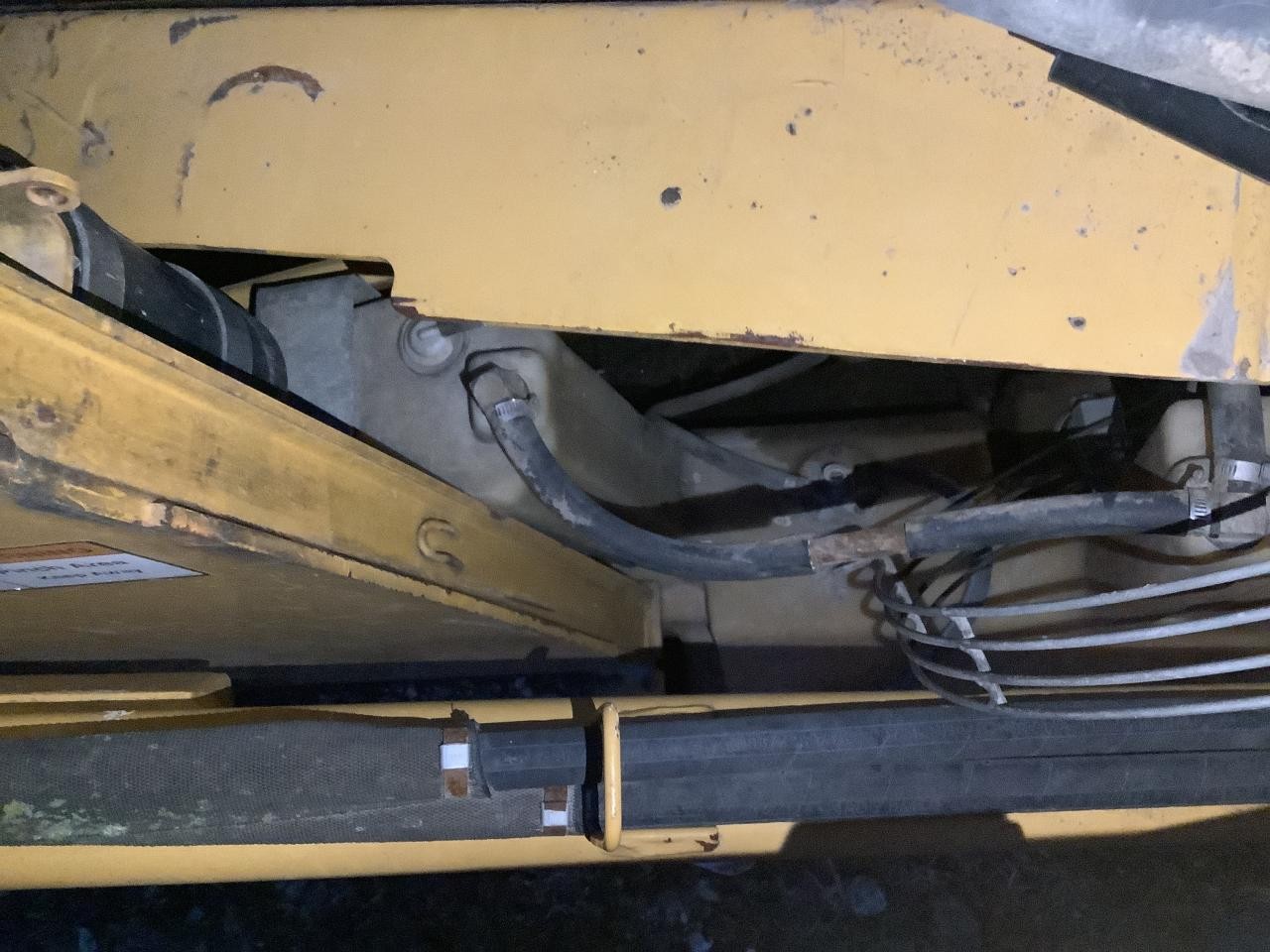 AT312672 | John Deere CT332 Fuel Tank for Sale