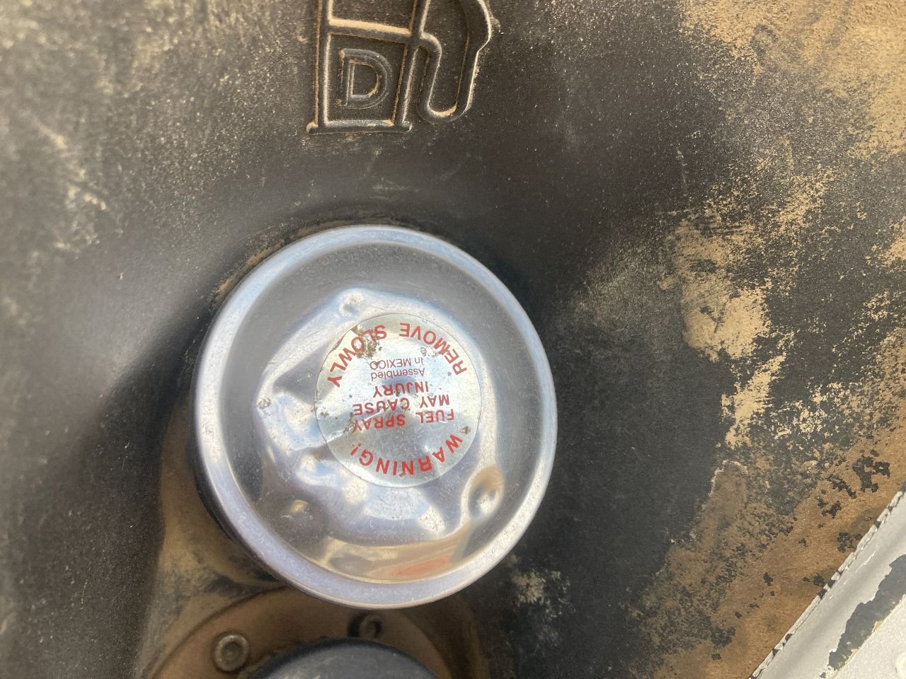 296730 | Manitou MLT840-115 Fuel Tank for Sale