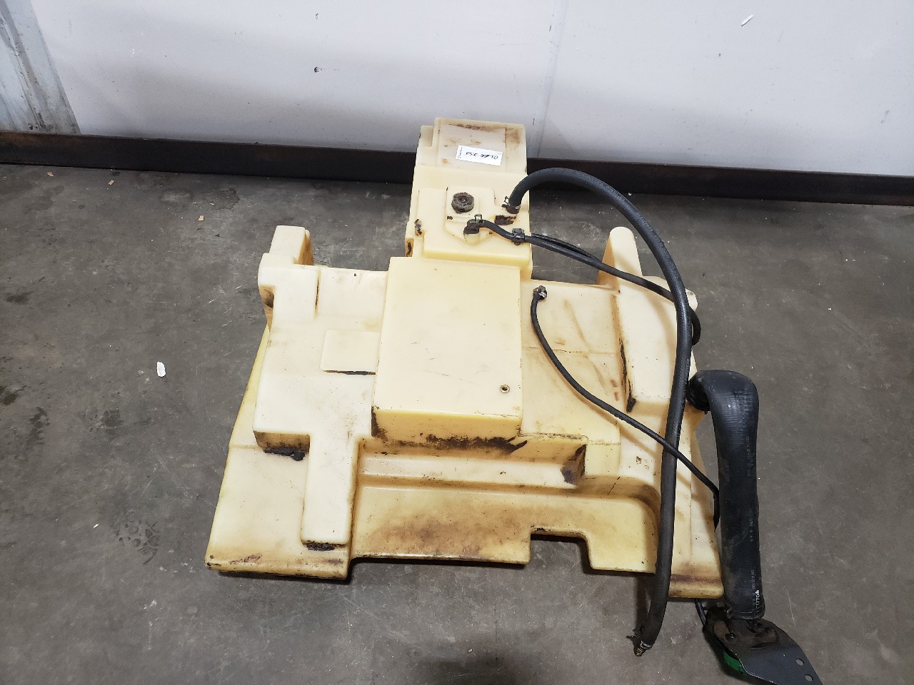 6683303 | Bobcat T190 Fuel Tank for Sale