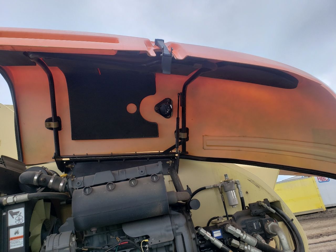 1671248 | JLG 800S Hood for Sale