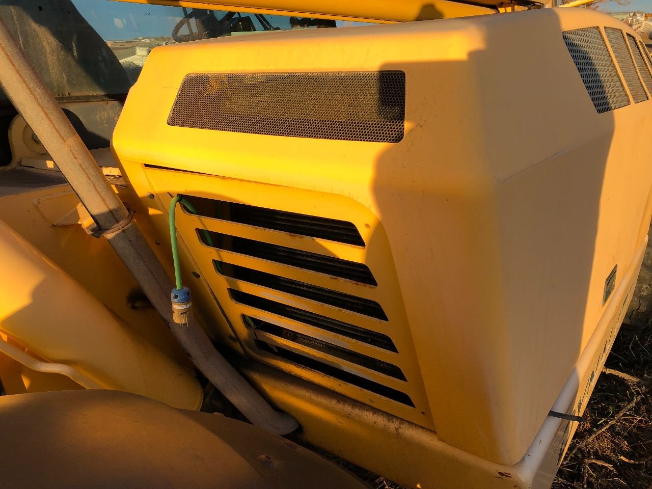 101488 | Gehl DL10H55 Hood for Sale