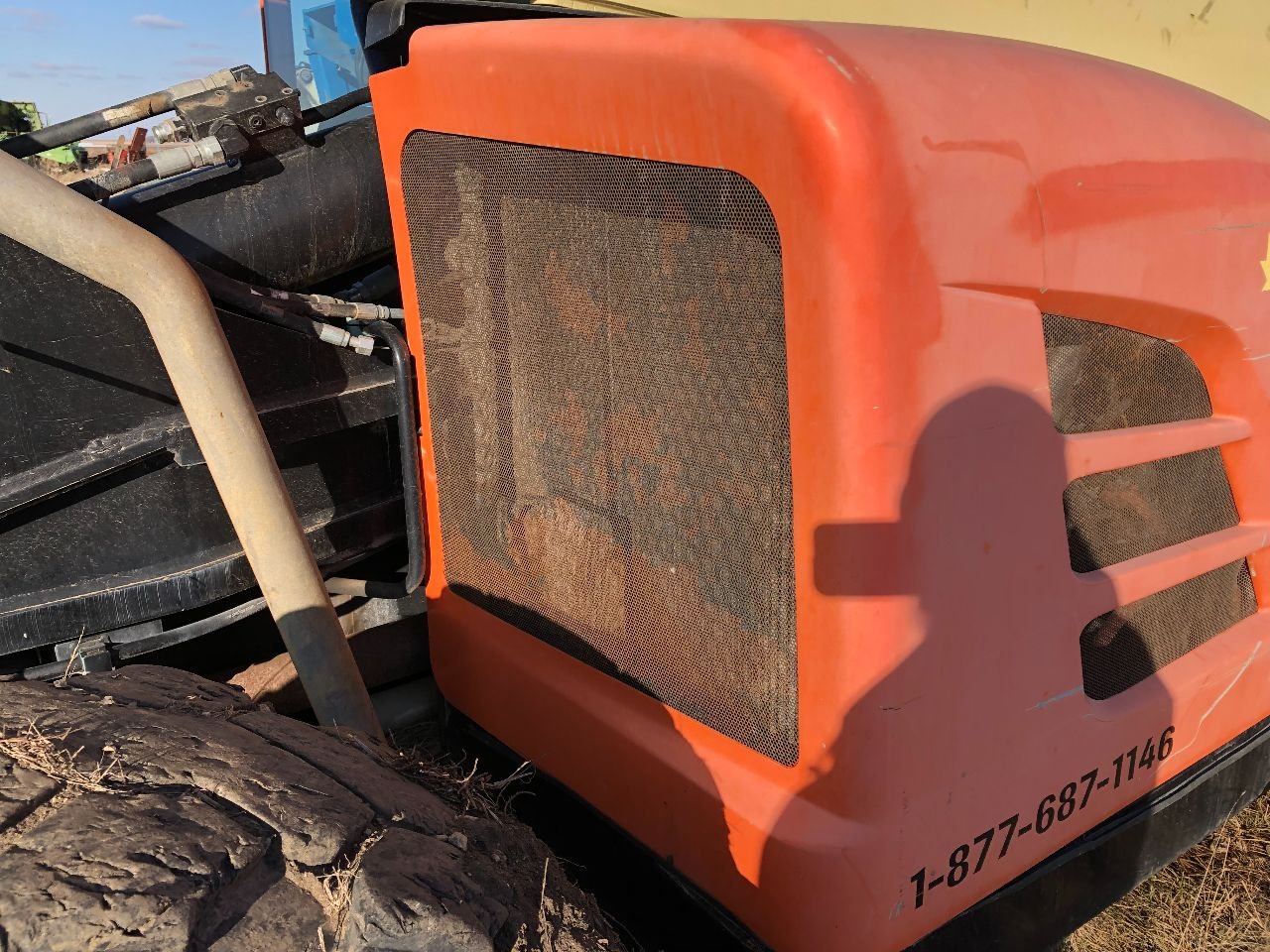 1001131147 | JLG G9-43A Hood for Sale