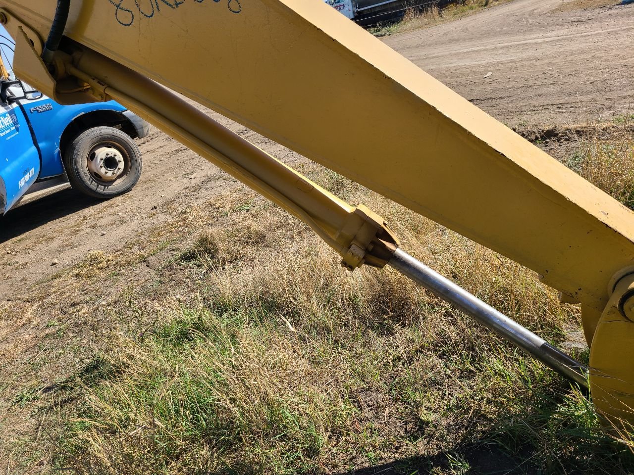 8J-8612 | CAT 215 Hydraulic Cylinder for Sale