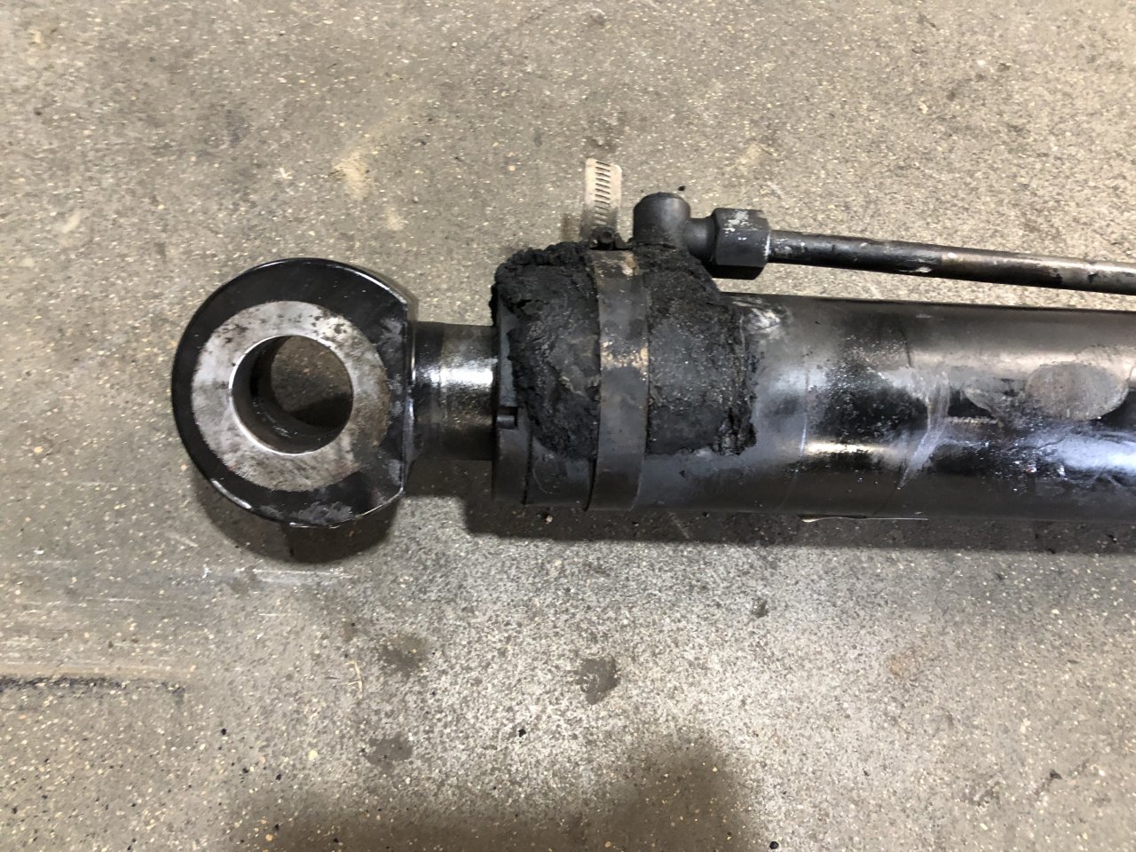 492-4504 | CAT 299D2 XHP Hydraulic Cylinder for Sale