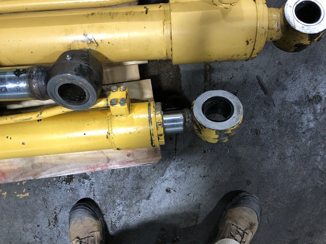 194-8250 | CAT 314C Hydraulic Cylinder for Sale