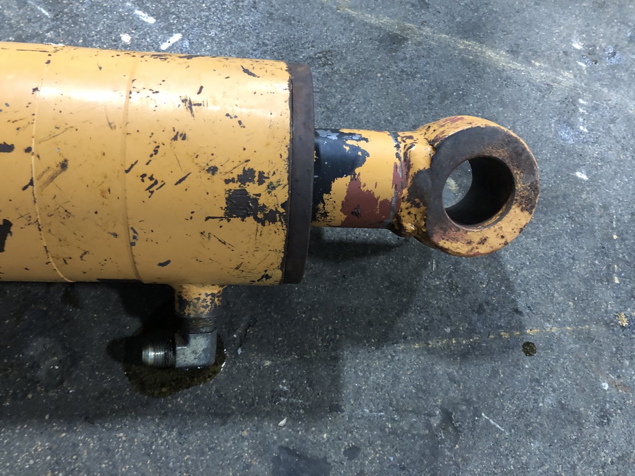 1997201A1 | Case 580 SM Hydraulic Cylinder for Sale