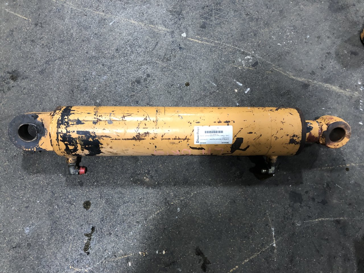 1997201A1 | Case 580 SM Hydraulic Cylinder for Sale