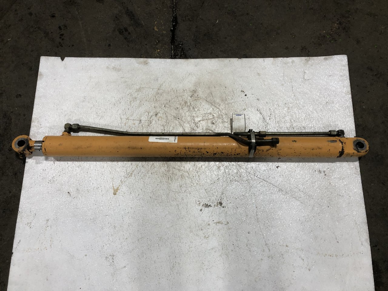 87705799 | Case 60XT Hydraulic Cylinder for Sale