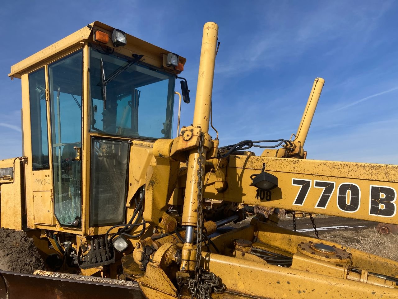 AH233890 | John Deere 770BH Hydraulic Cylinder for Sale