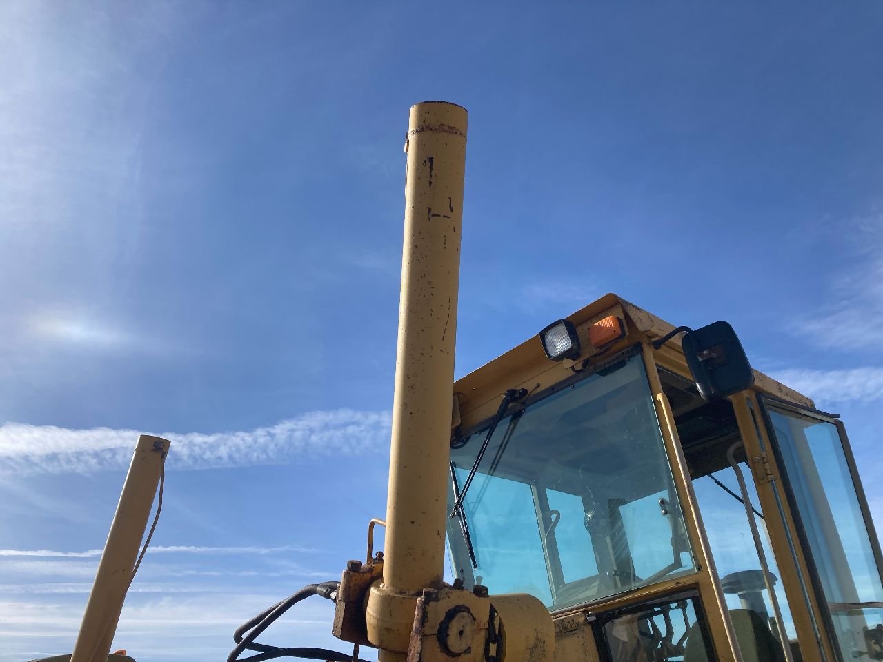 AH233890 | John Deere 770BH Hydraulic Cylinder for Sale
