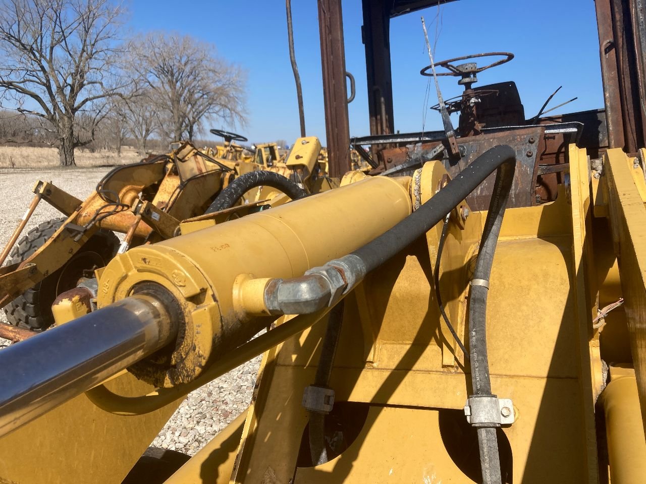 118-8105 | CAT 928G Hydraulic Cylinder for Sale