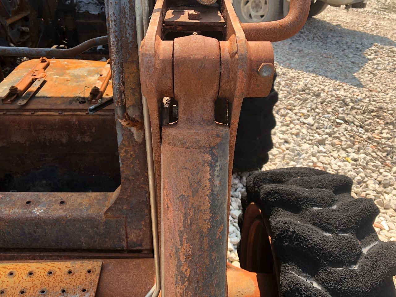 Case 95XT Hydraulic Cylinder for Sale