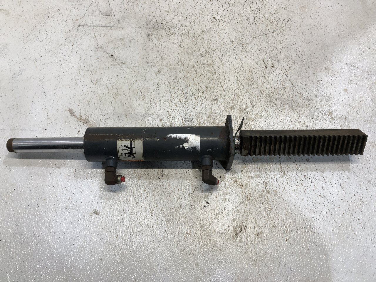 P70-908B | Princeton PB50 Hydraulic Cylinder for Sale