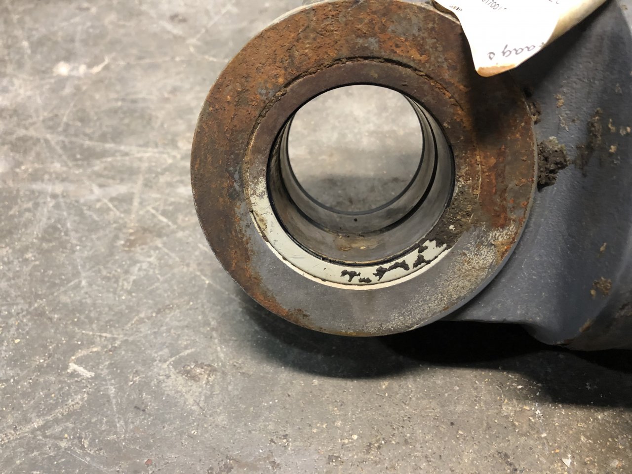 1900091700 | Takeuchi TB138FR Hydraulic Cylinder for Sale