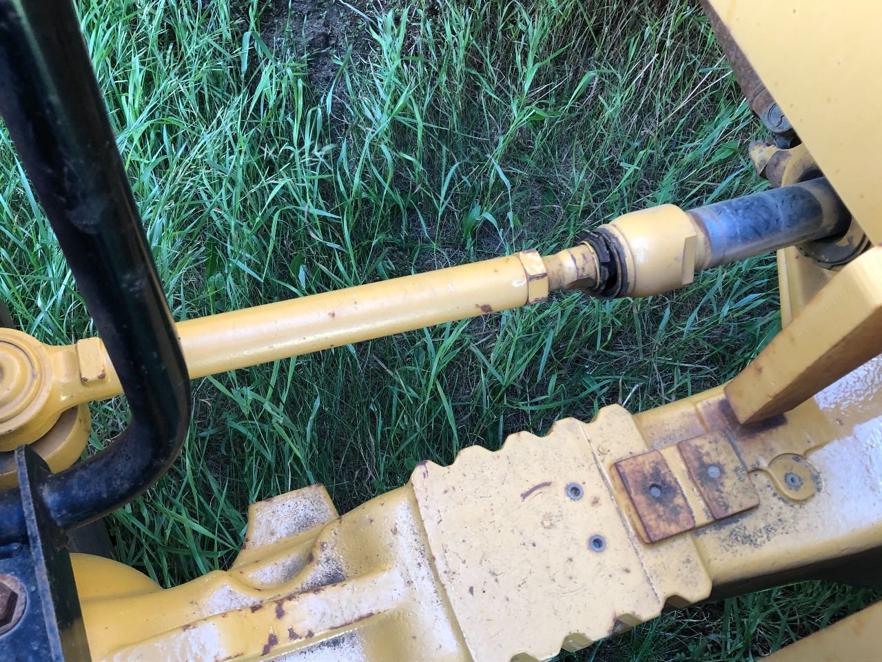 226-4344 | CAT TH580B Hydraulic Cylinder for Sale