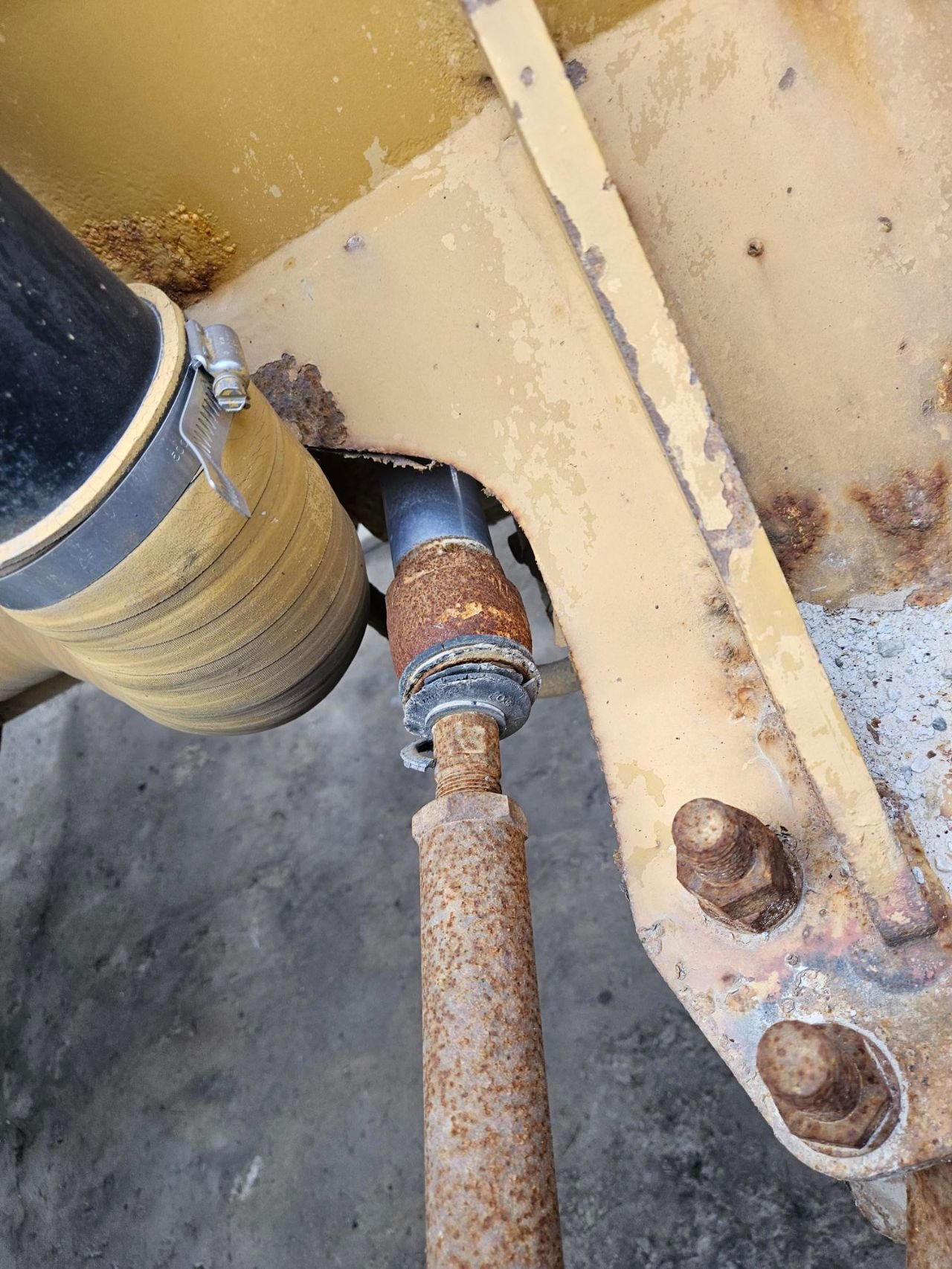 CAT TH62 Hydraulic Cylinder for Sale