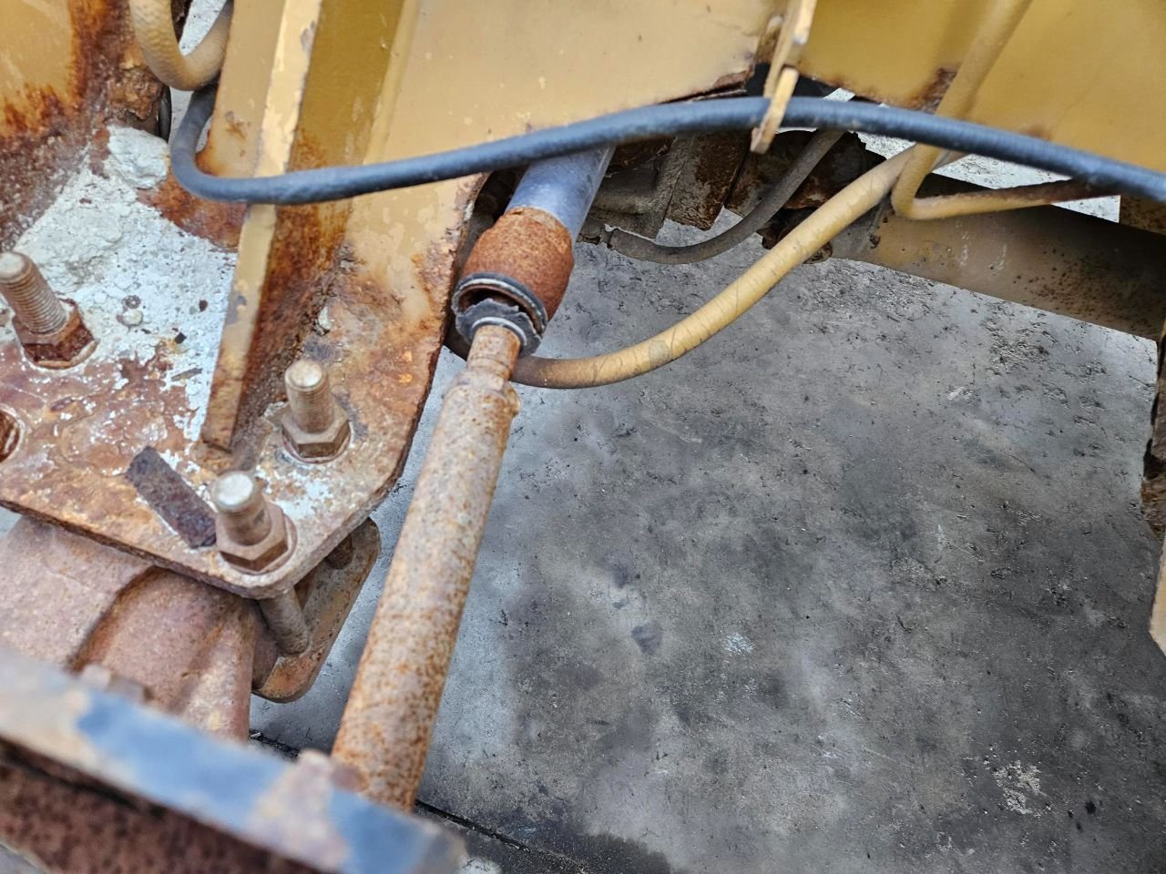 CAT TH62 Hydraulic Cylinder for Sale