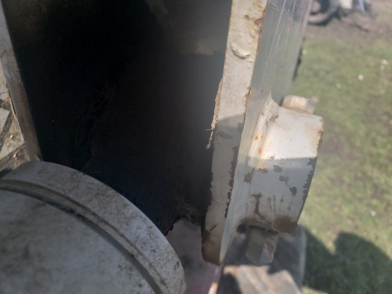 1900081800 | Takeuchi TL130 Hydraulic Cylinder for Sale