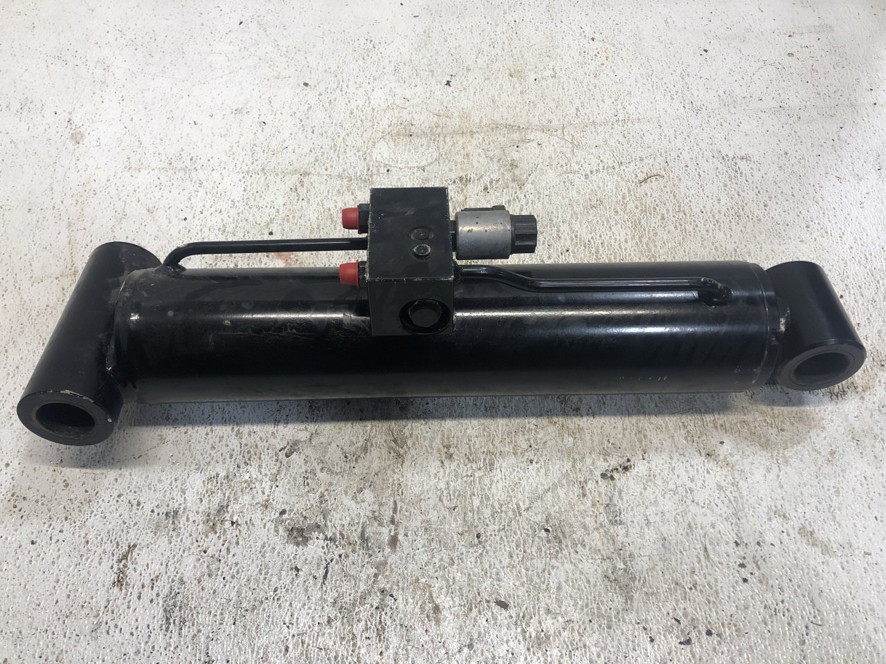 T108048 | Genie TZ-50 Hydraulic Cylinder for Sale