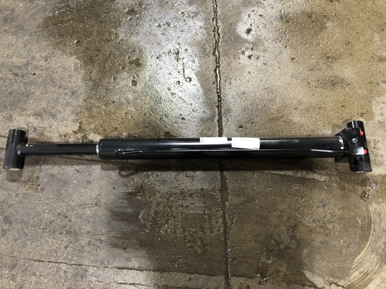 T108049 | Genie TZ-50 Hydraulic Cylinder for Sale
