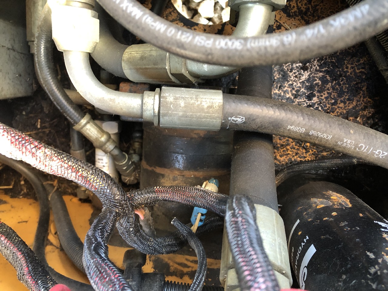 308606A3 | Case 75XT Hydraulic Motor for Sale