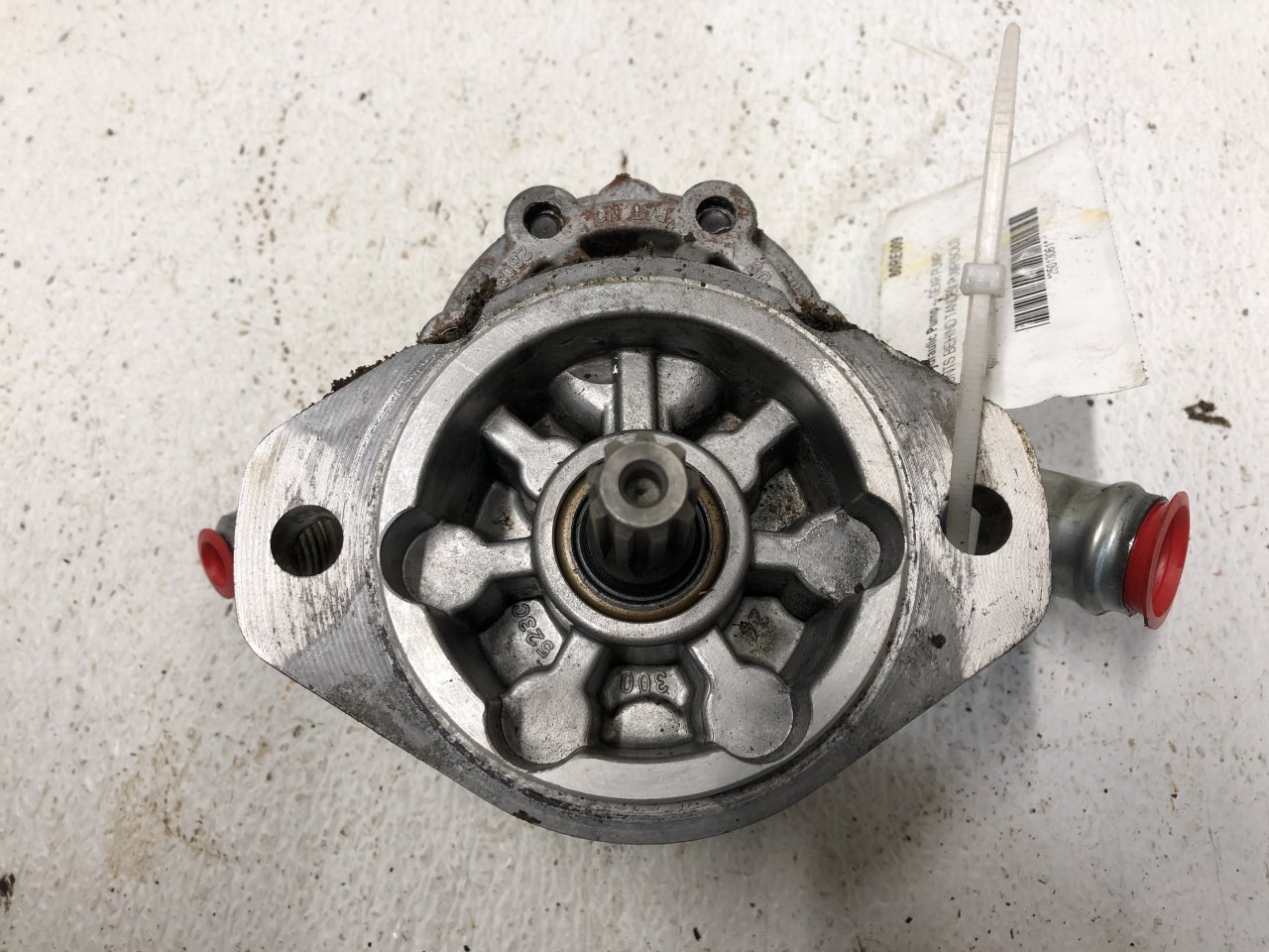 D61905 | Case 1830 Hydraulic Pump for Sale
