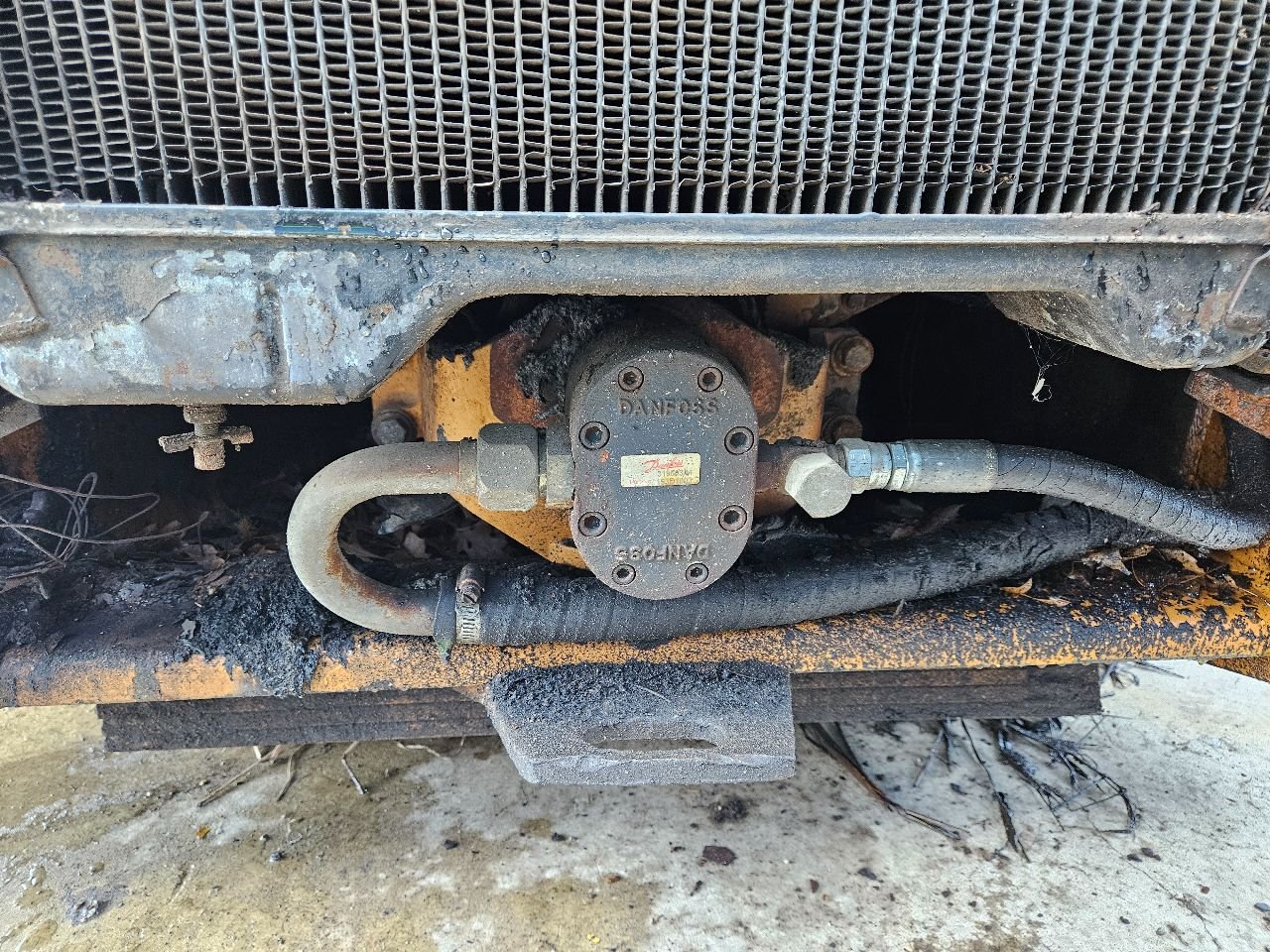 163D1003 | Case 1840 Hydraulic Pump for Sale