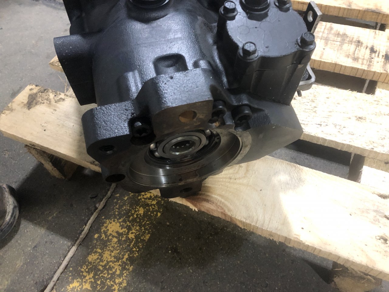 87643164 | Case 420 SERIES 3 Hydraulic Pump for Sale