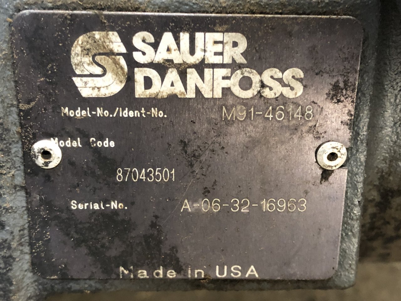 87043501 | Case 4445CT Hydraulic Pump for Sale