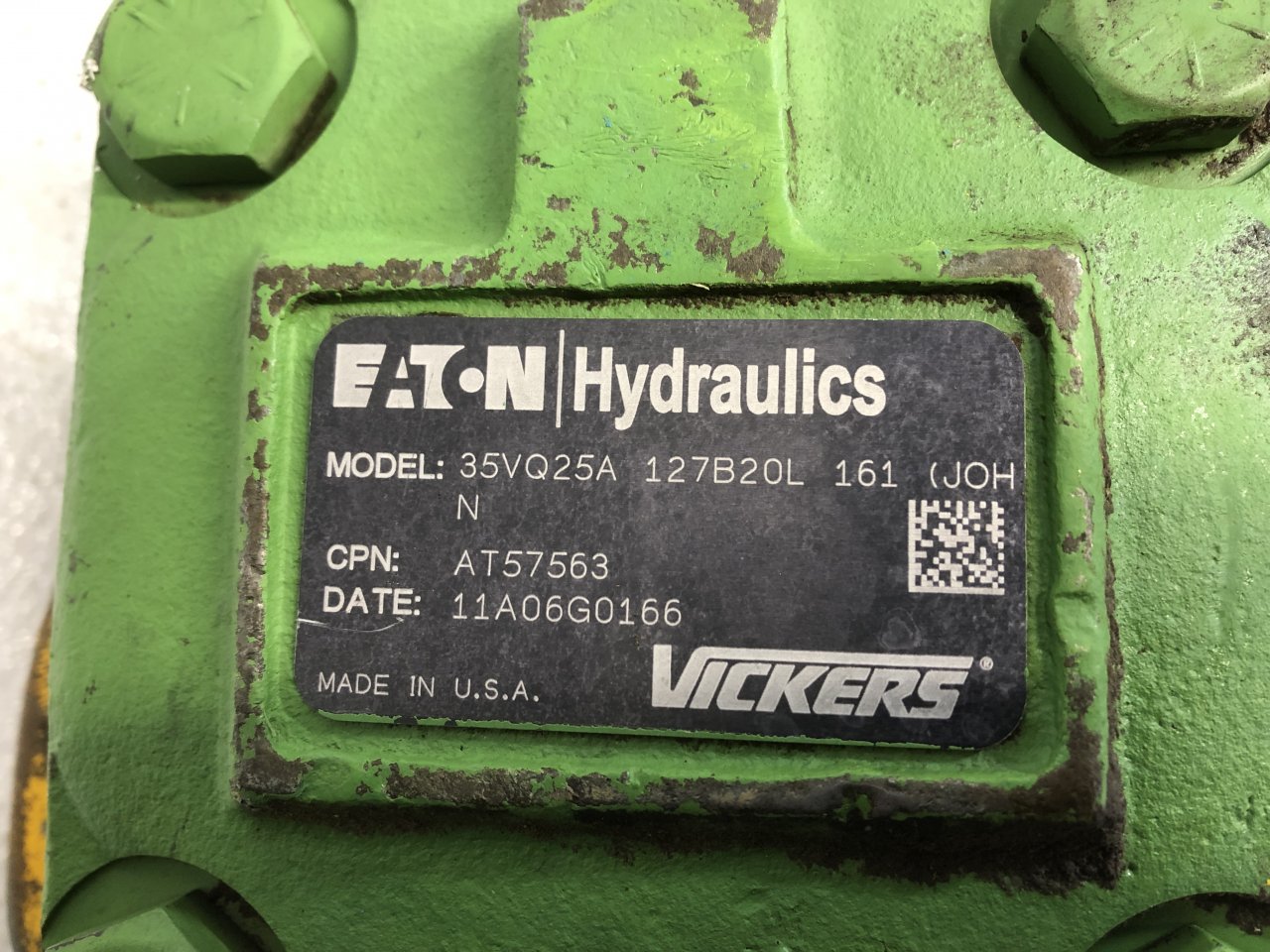 AT57563 | John Deere 544B Hydraulic Pump for Sale