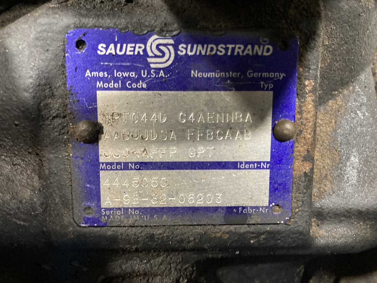 7001070 | Bobcat 763 Equip Hydrostatic Pump for Sale