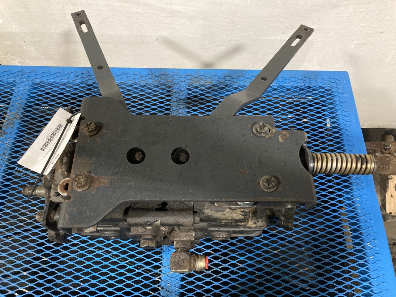 7001070 | Bobcat 763 Equip Hydrostatic Pump for Sale