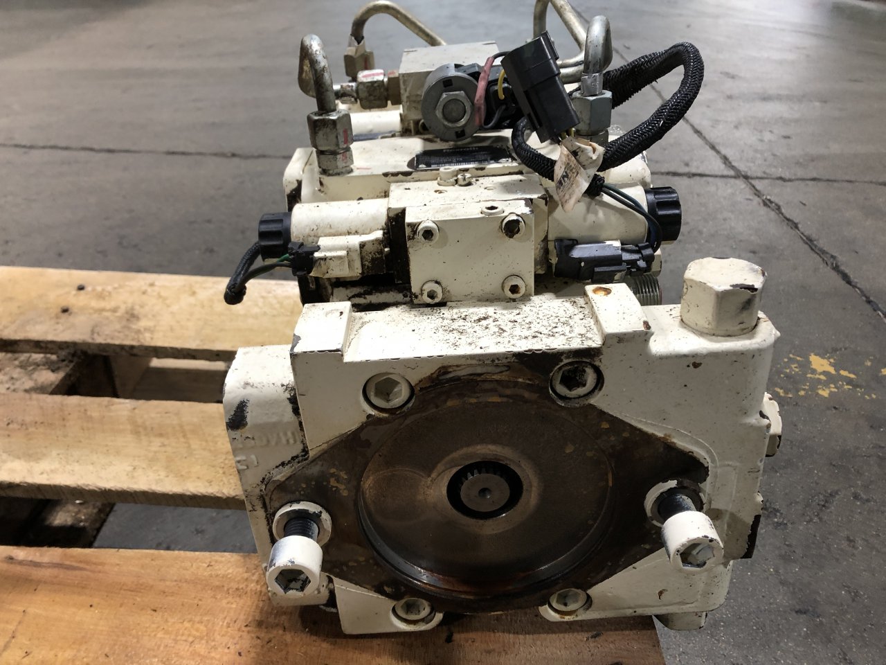 2097-127 | ASV RT120 FORESTRY Hydraulic Pump for Sale