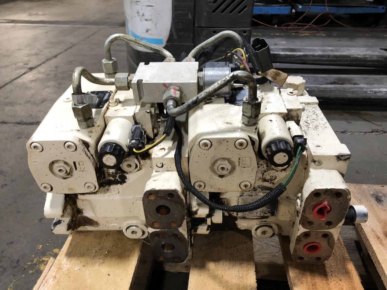 2097-127 | ASV RT120 FORESTRY Hydraulic Pump for Sale