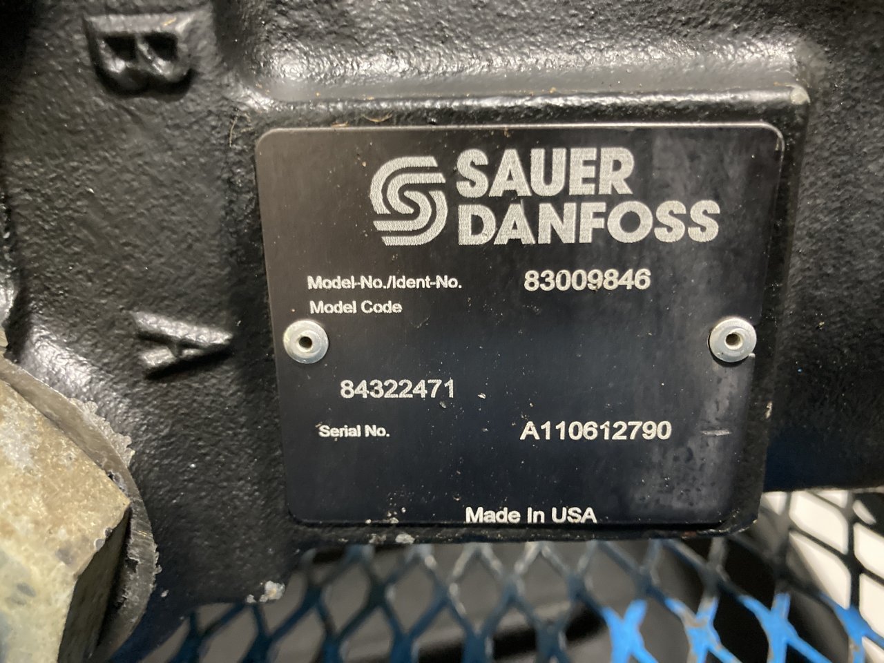 84565753 | Case SR200 Hydraulic Pump for Sale