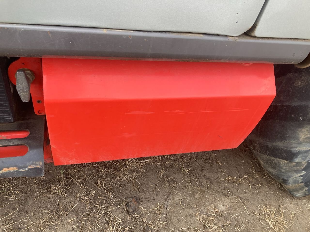 298514 Manitou Mlt840 115 Hydraulic Reservoir For Sale