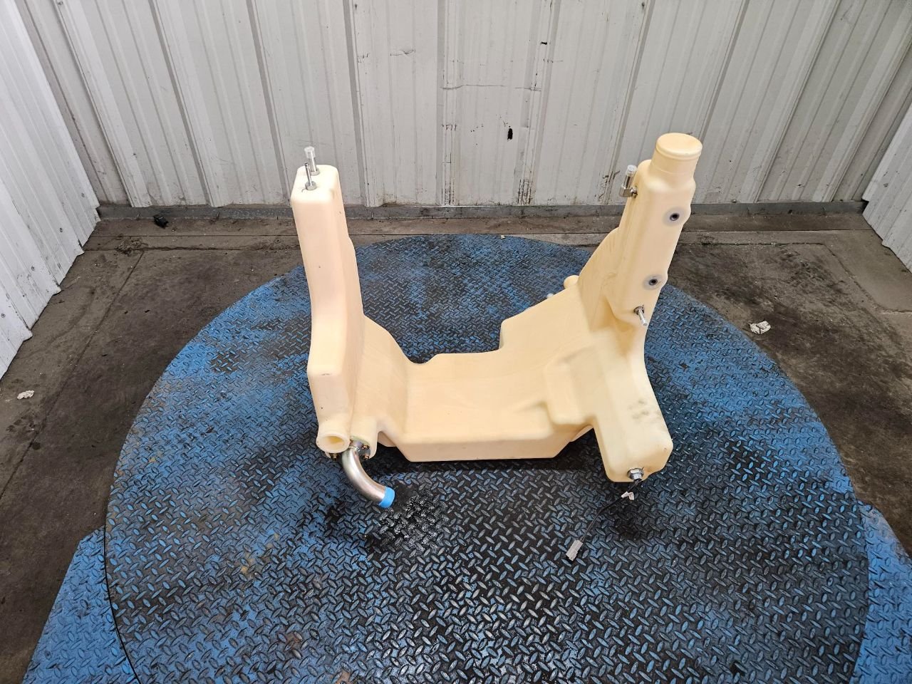 2096-178 | ASV RT120 Hydraulic Reservoir for Sale