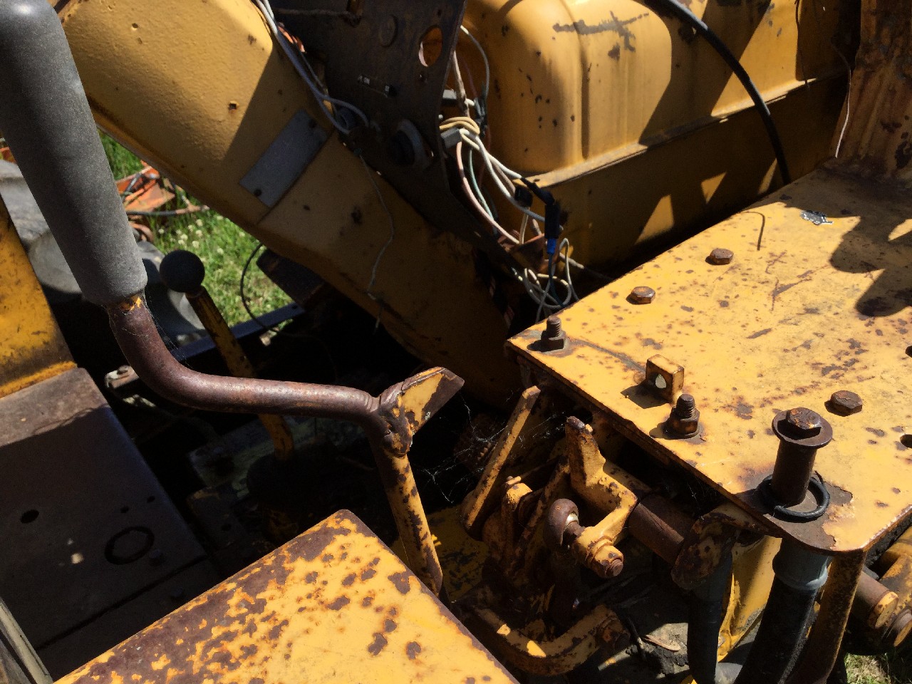 D45040 | Case 580CK Hydraulic Valve for Sale