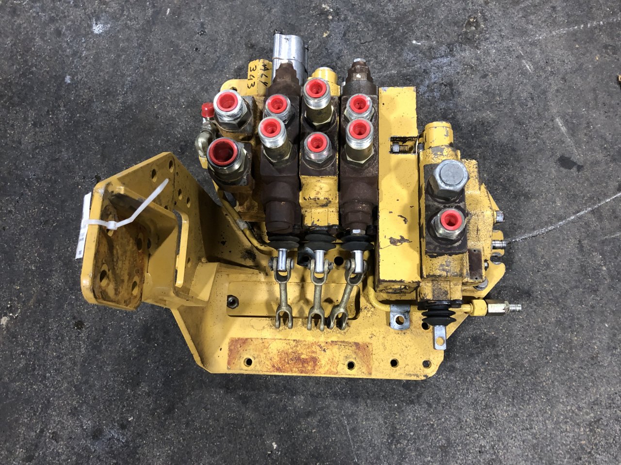 209-6765 | CAT D6N LGP Hydraulic Valve for Sale