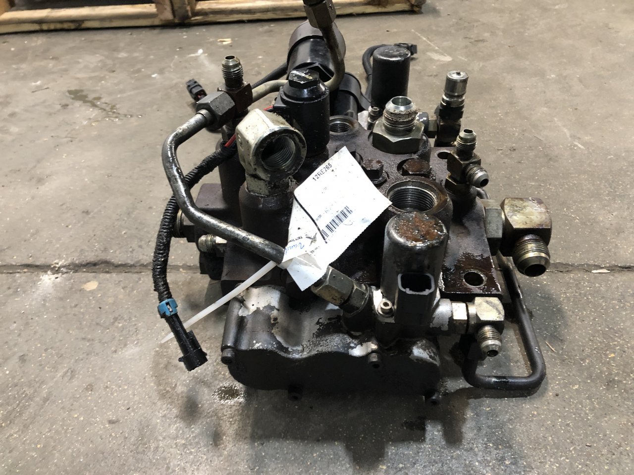 7297080 | Bobcat S770 Hydraulic Valve for Sale