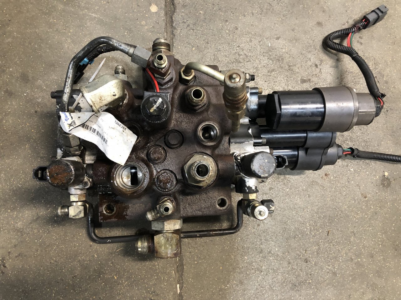 7297080 | Bobcat S770 Hydraulic Valve for Sale