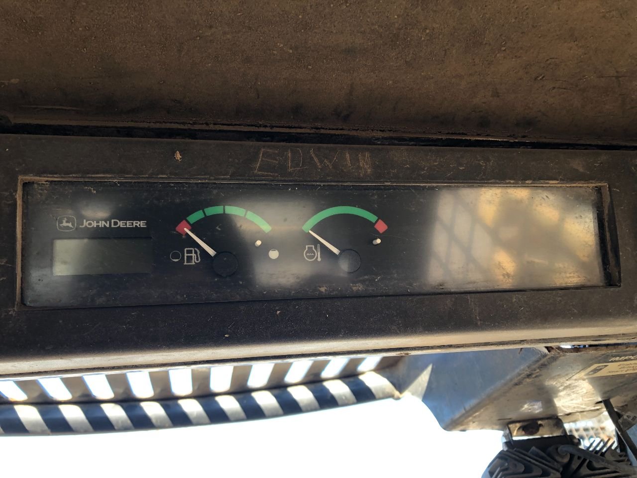AT337394 | John Deere CT322 Instrument Cluster for Sale