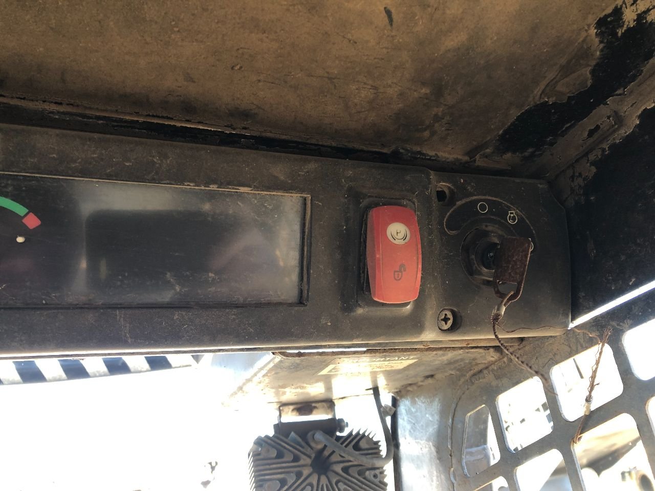 AT337394 | John Deere CT322 Instrument Cluster for Sale