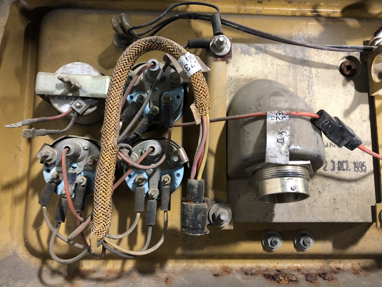 CAT D4H II Instrument Cluster for Sale