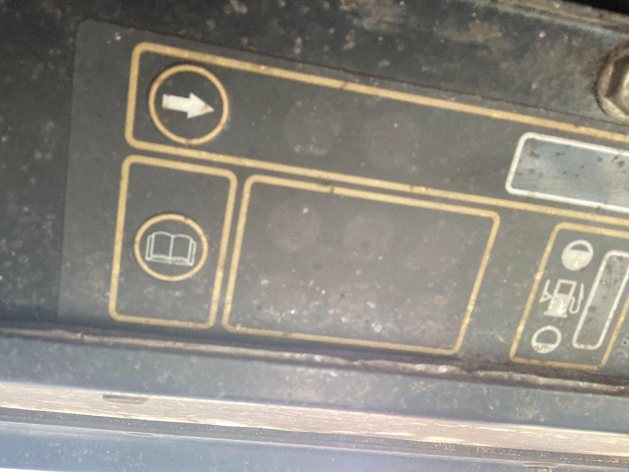 86528256 | New Holland LX665 Instrument Cluster for Sale