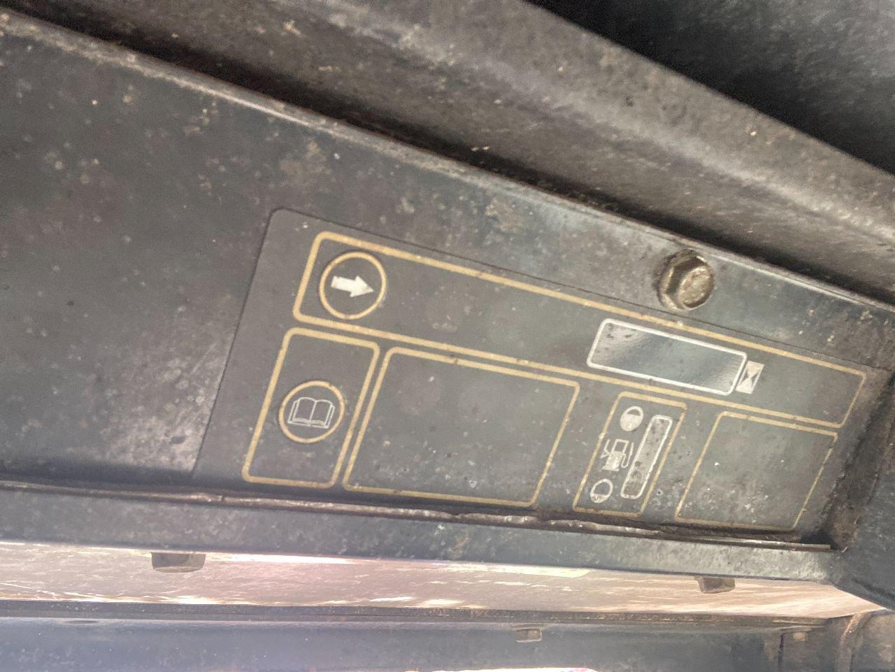 86528256 | New Holland LX665 Instrument Cluster for Sale