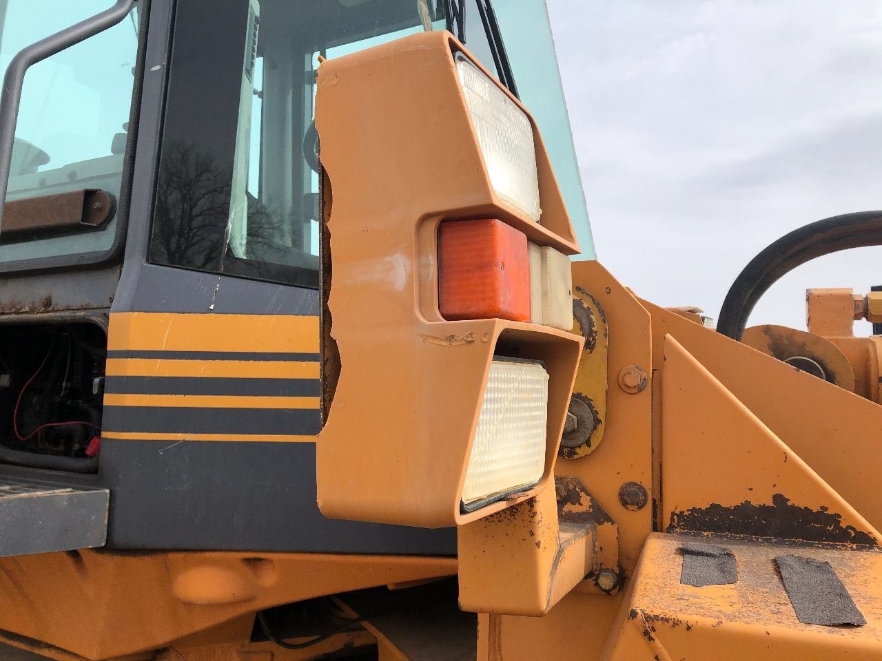 L126951 | Case 621C Lighting, Misc. for Sale