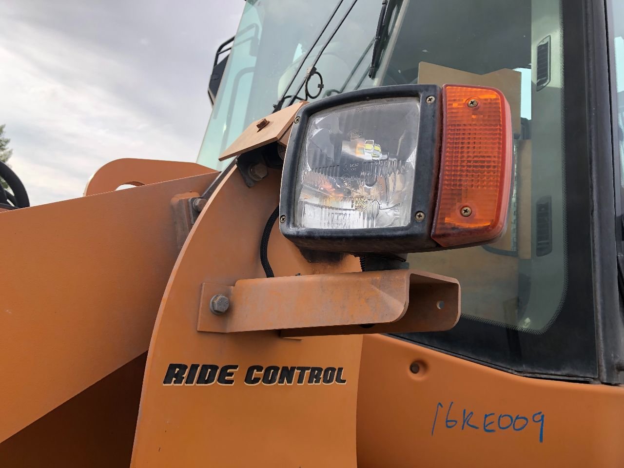 368056A1 | Case 621F Lighting, Misc. for Sale