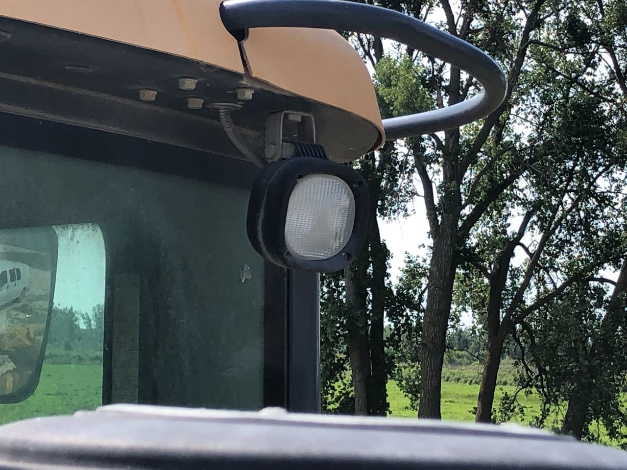 AT305931 | John Deere 624K Lighting, Misc. for Sale